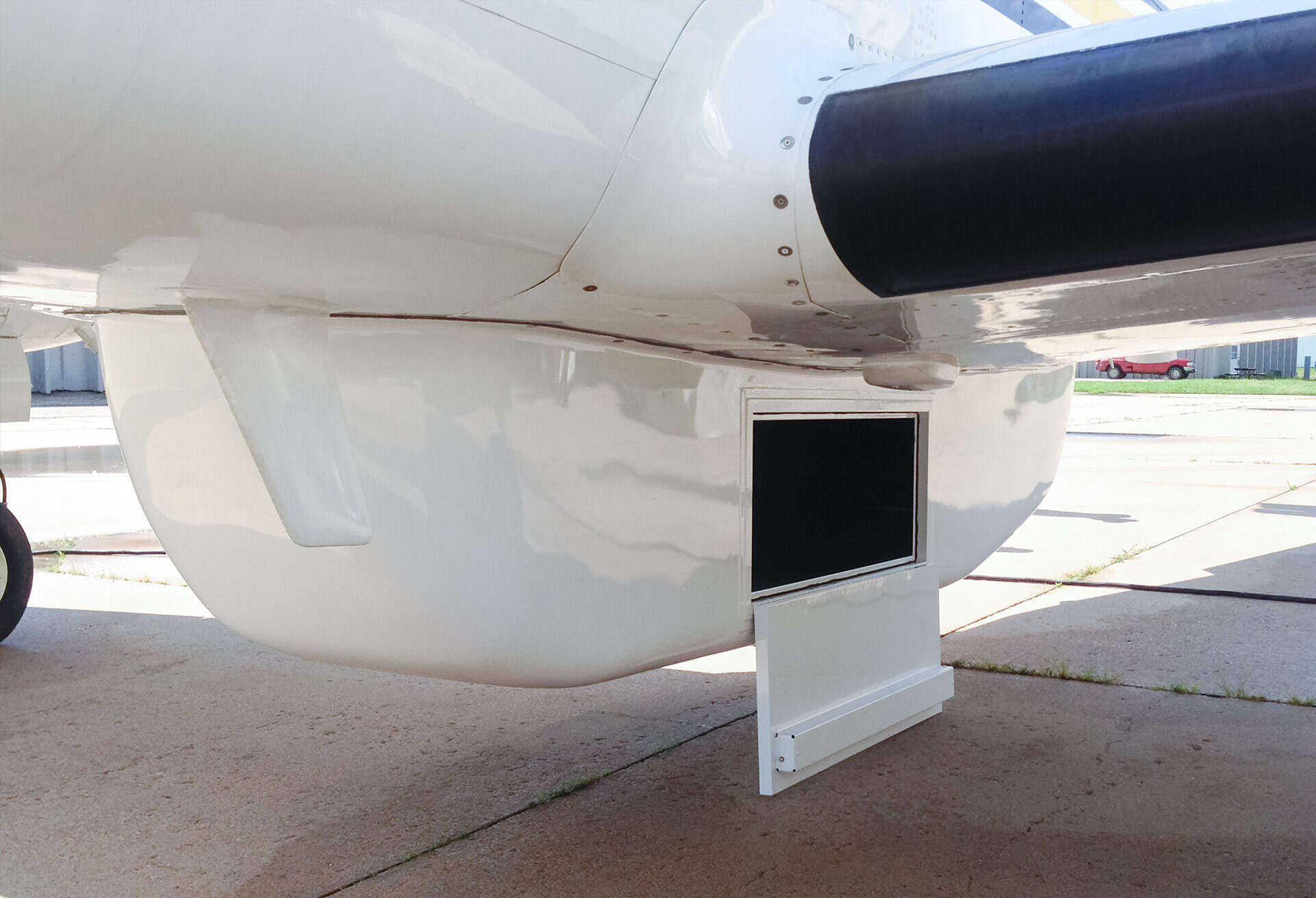 Pods, Radomes, and Structures - Avcon Industries, Inc.